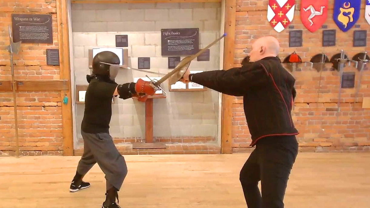 Rapier vs Longsword: Comparing and Strategizing – Path of the Sword
